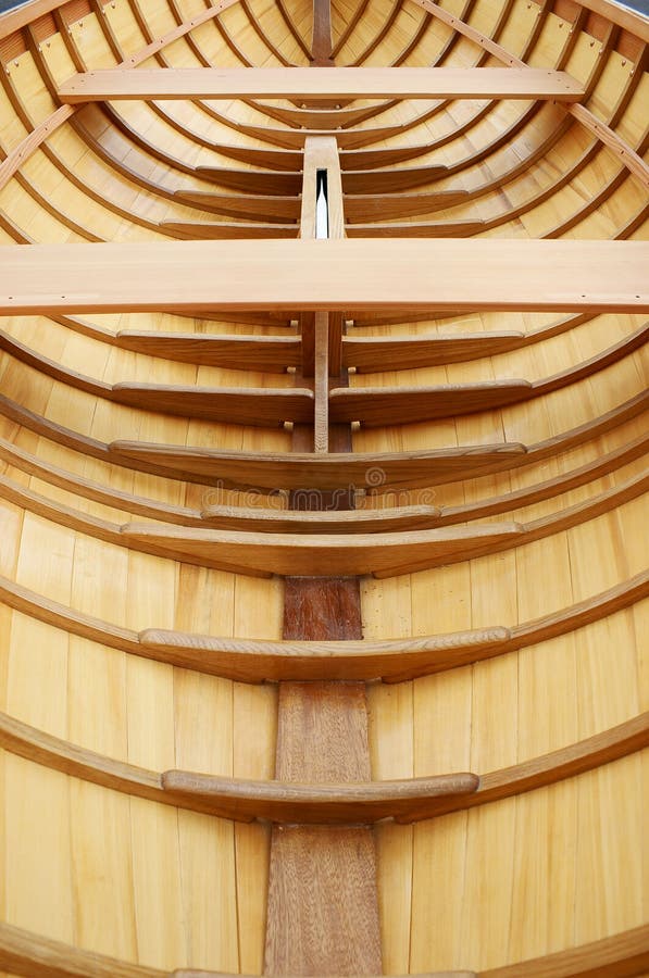 Barco De Madera Hermoso Bajo Construcción Imagen de archivo - Imagen de ...