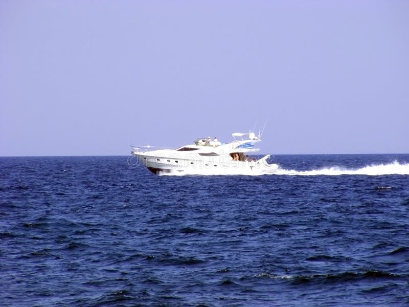 Barco marina foto de archivo. Imagen de asia, transporte - 12891274