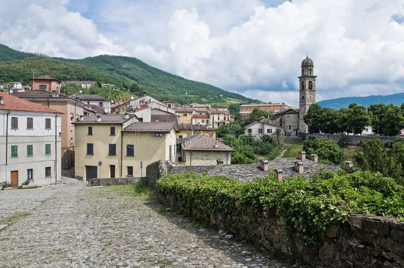 Bardi Castle. Emilia-Romagna. Italy Stock Photo - Image of fortress ...