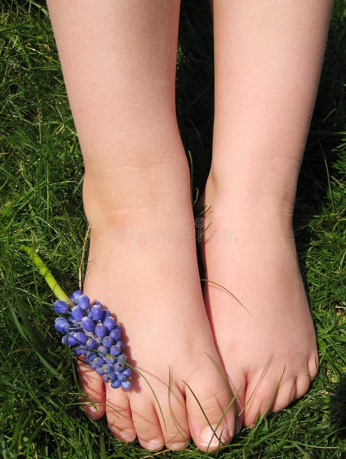 Barefoot stock image. Image of botryoides, flower, children - 177553