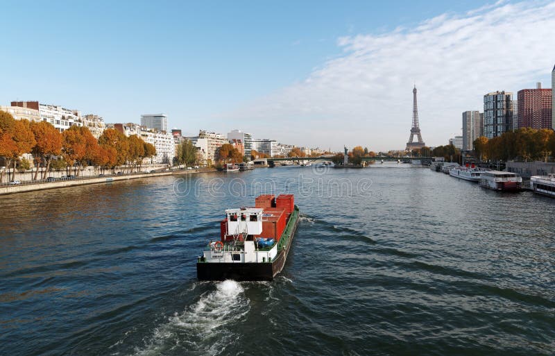 Barge on Seine River in Paris Editorial Image - Image of river, barge ...