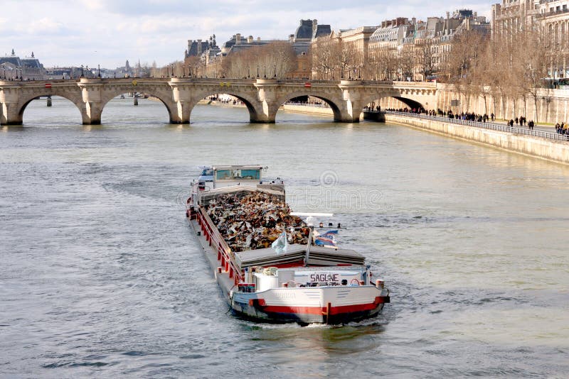 Barge on the Seine editorial photography. Image of channel - 50575847