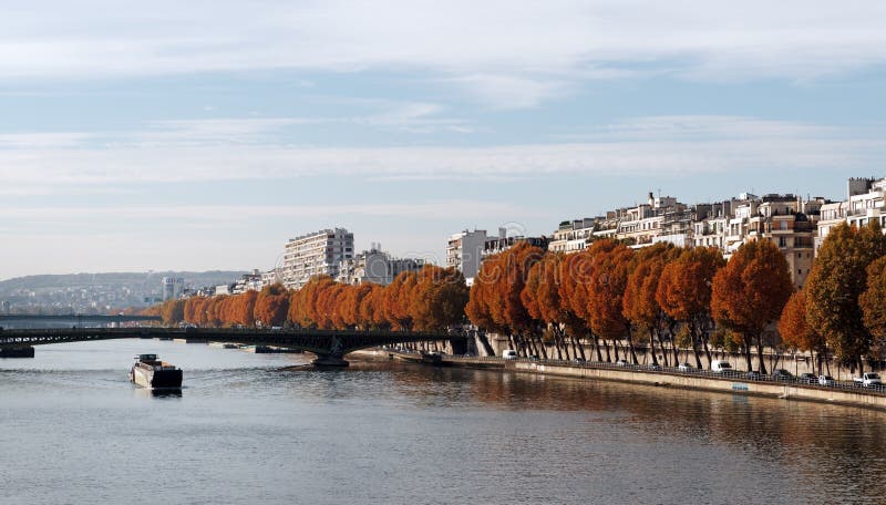 Barge on Seine River in Paris Editorial Photography - Image of outdoor ...
