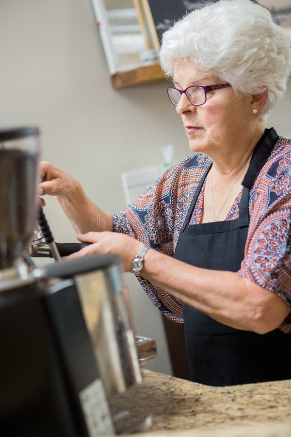 Barista Preparing Espresso in Cafe Stock Image - Image of barista ...