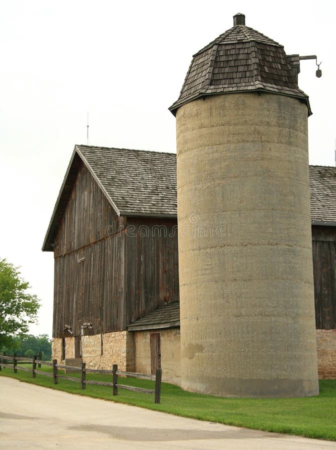 Barn and Silo stock photo. Image of farm, corn, agriculture - 3580054