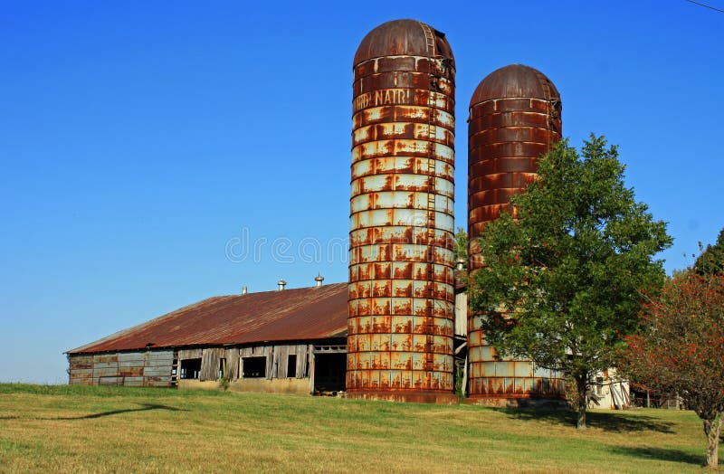 Barn and silos stock photo. Image of outdoors, building - 9540298