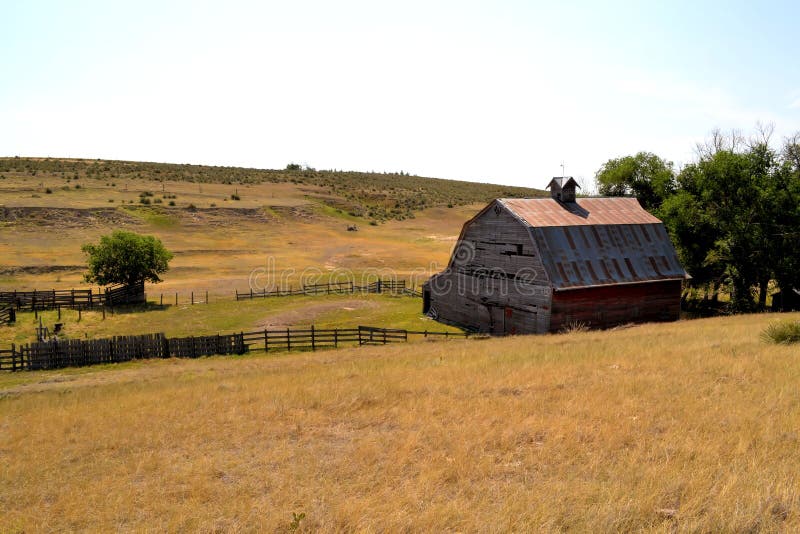 Barn from top of hill stock photo. Image of rural, hill - 47445106