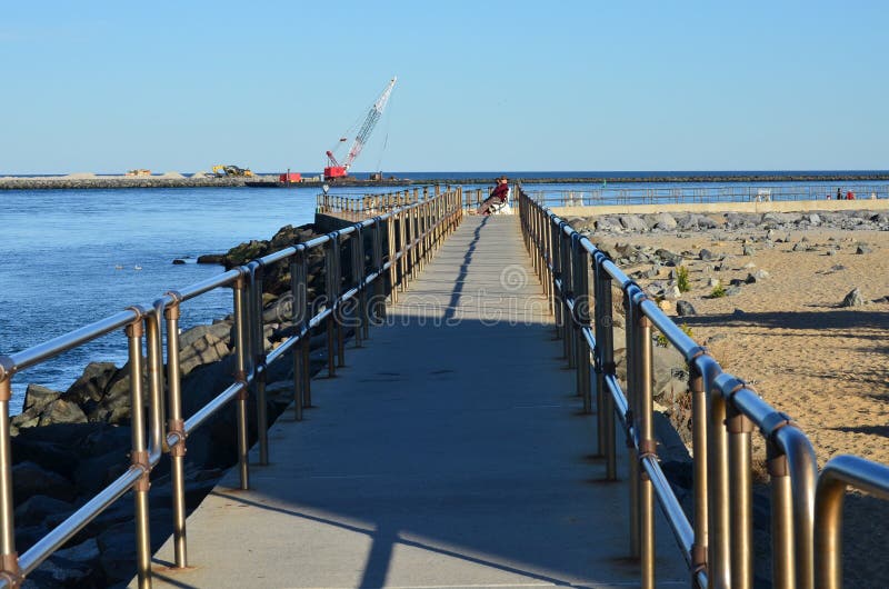 Light on the Pier: Hamilton Harbour at Pier 4 Park Stock Image - Image ...