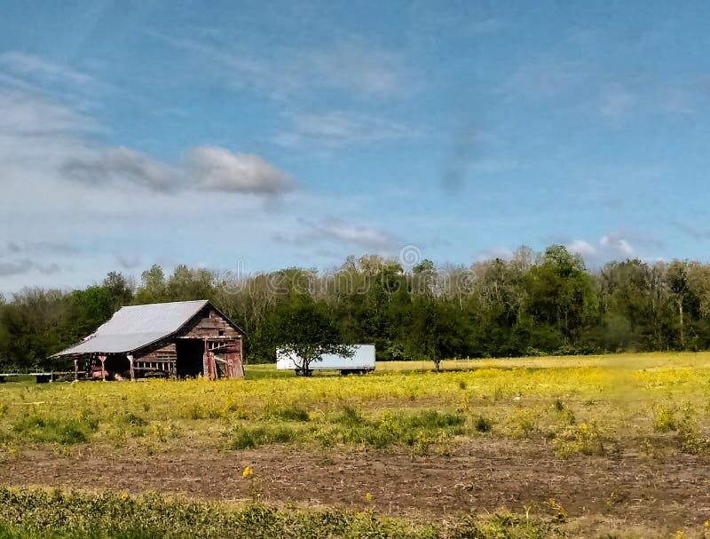 Barns editorial photography. Image of landscape, barns - 91978267