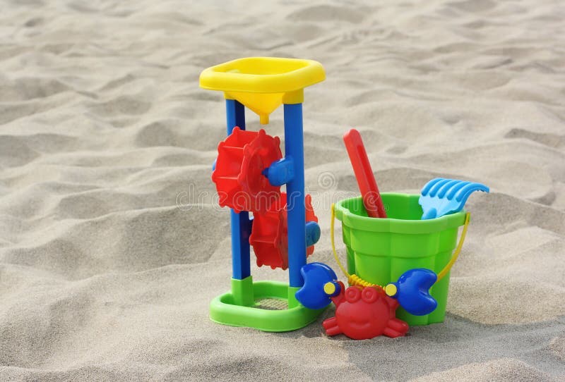 Barns Leksak: Hinken Maler, Bildar På Sand Arkivfoto - Bild av sommar ...