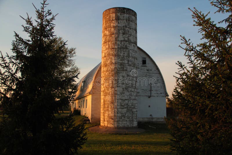 Barnshine stock image. Image of spilling, barn, light - 50681305