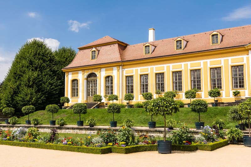 Barocker Garten Und Friedrich Palace Stockbild - Bild von ...