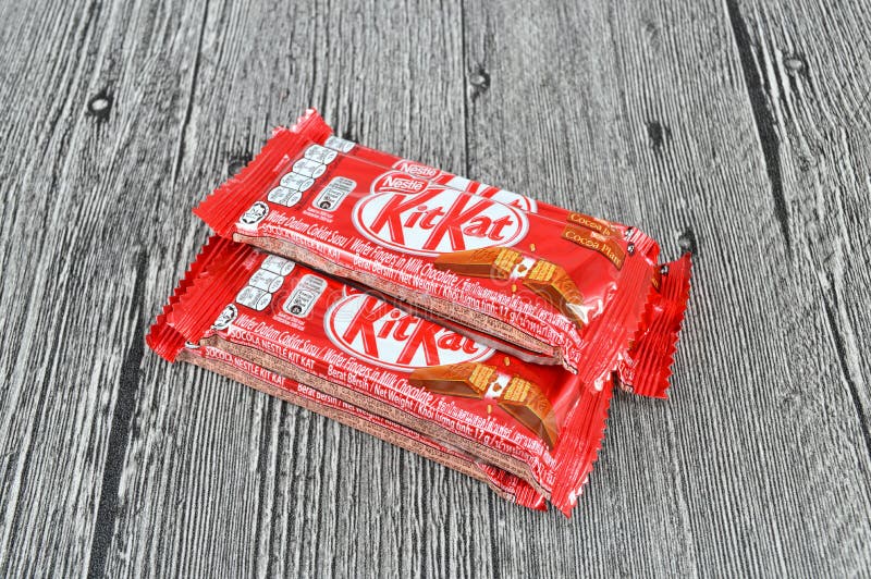 Barra De Chocolate Do Kat Do Jogo De Nestle Imagem de Stock Editorial ...