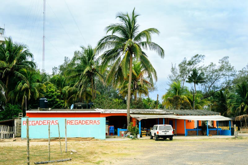Barraca mexicana da praia imagem de stock editorial. Imagem de ...