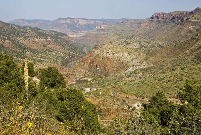Barranca del río de la sal foto de archivo. Imagen de arenisca - 6593666