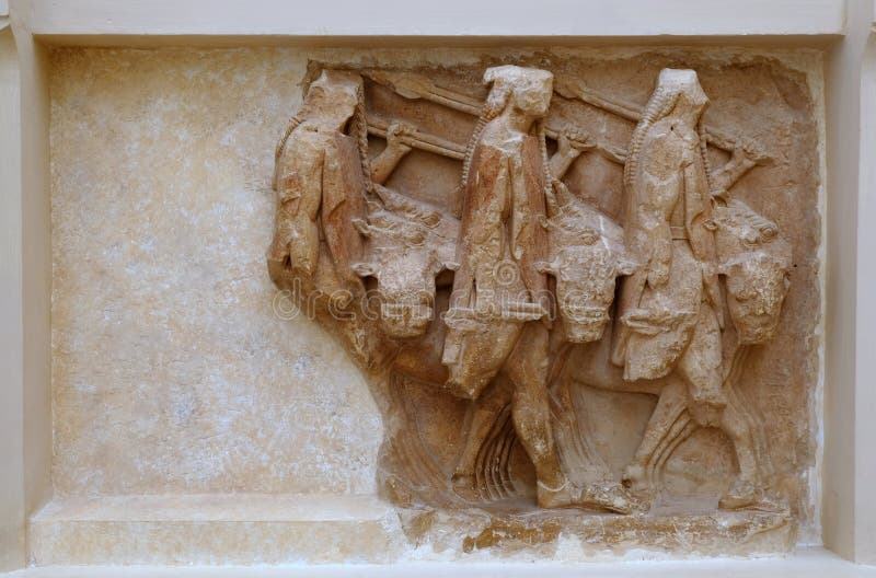 Bas Relief Du Grec Ancien Photos libres de droits et gratuites de ...