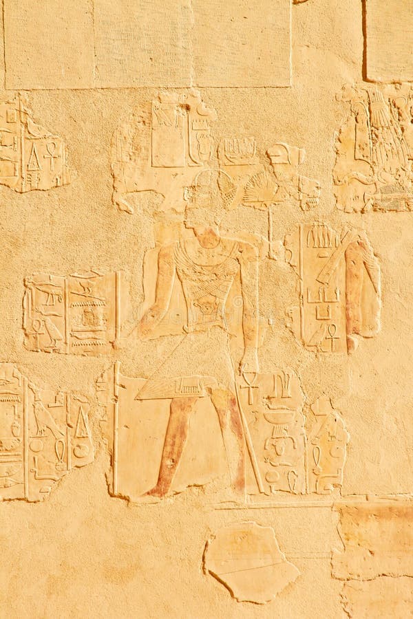 Bas-relief on Wall in Egypt Stock Image - Image of kings, ancient: 22056577