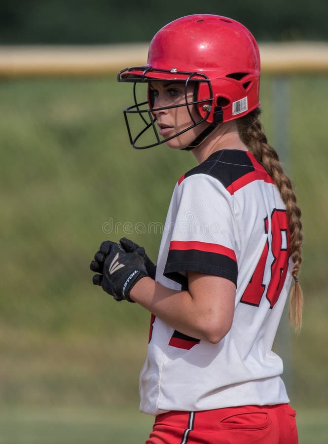 Base Runner editorial photography. Image of glove, foothill - 74980107
