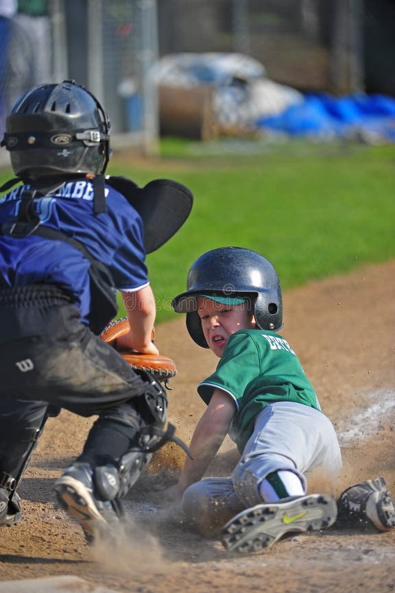 Baseball Sliding into home editorial stock photo. Image of slide - 19269788