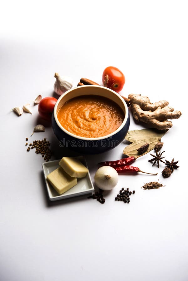 Basic Light Colours Curry for Chicken or Spicy Indian Vegetable Stock ...