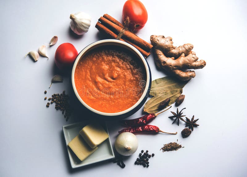 Basic Light Colours Curry for Chicken or Spicy Indian Vegetable Stock ...