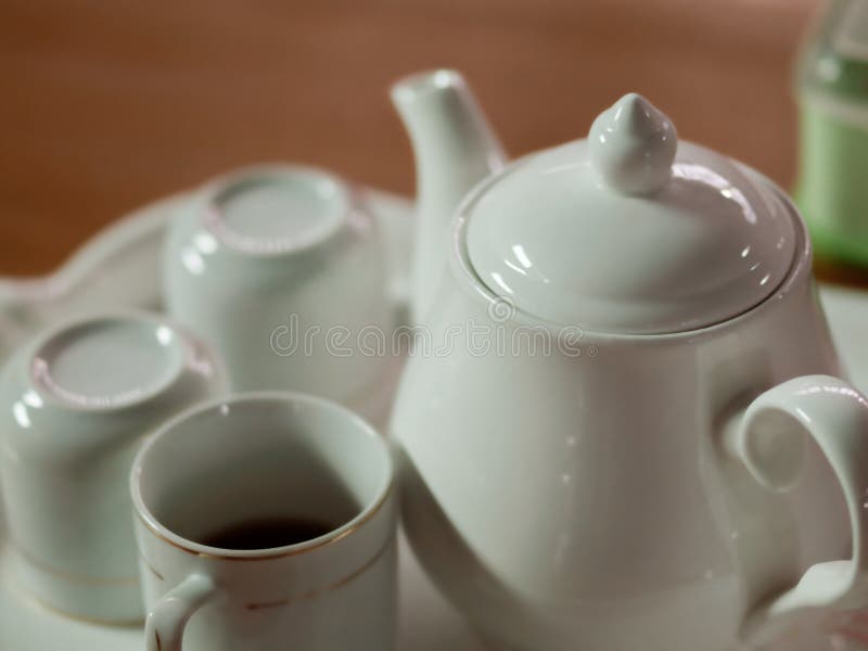 BASIC PORCELAIN WHITE TEAPOT and CUPS Stock Image - Image of households ...