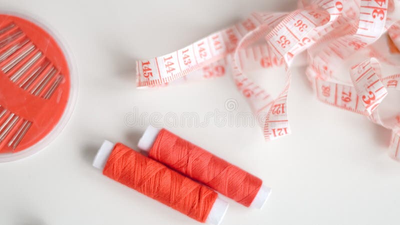 Basic Sewing Tools with Colorful Threads and Tape for Beginner S ...