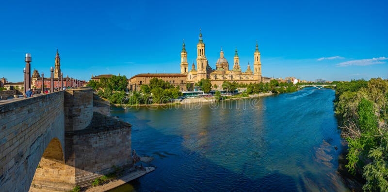 Basilica De Nuestra Senora De Pilar in Zaragoza, Spain Stock Image ...