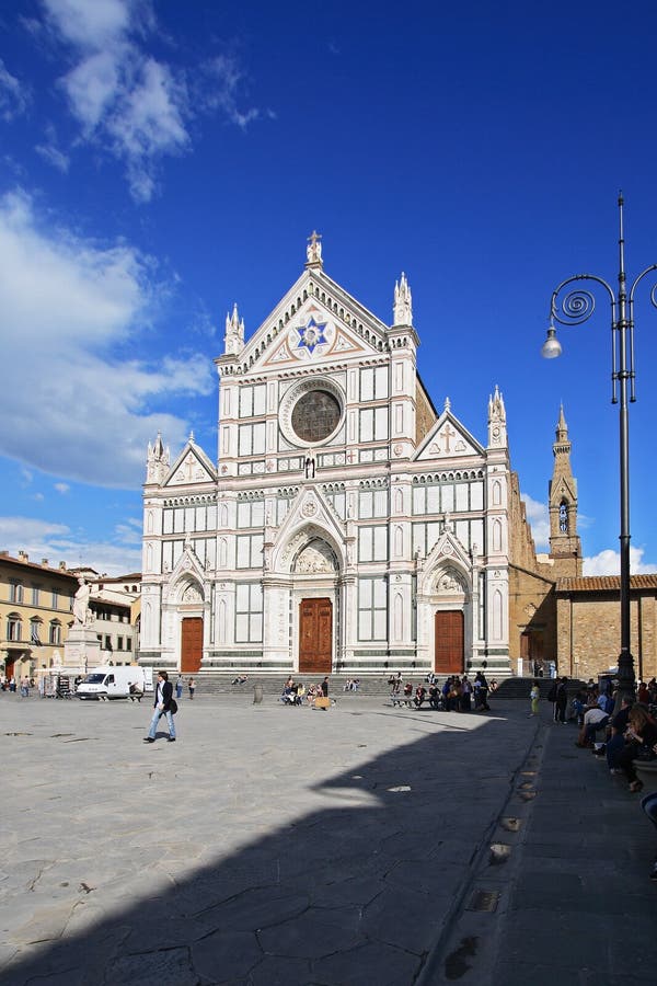 Basilica di Santa Croce editorial photography. Image of italy - 25975127