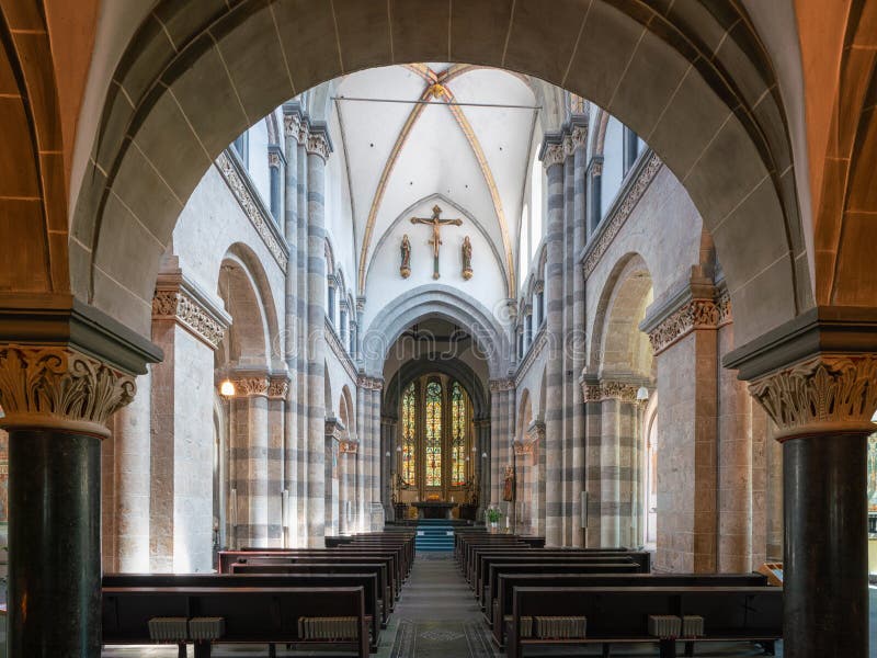 Basilica Saint Aposteln, Cologne, Germany Editorial Image - Image of ...