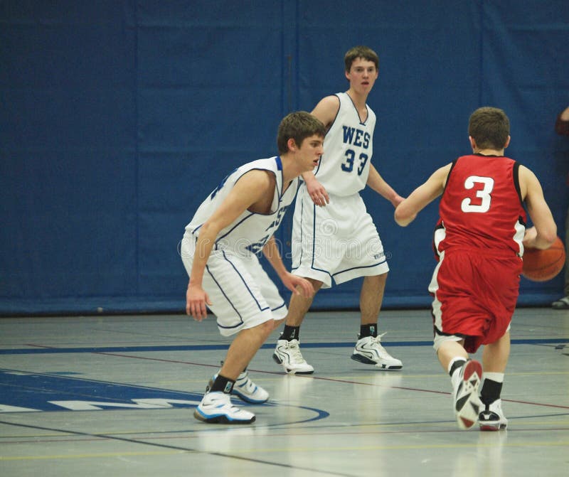 Basketball Action editorial photography. Image of score - 18127952
