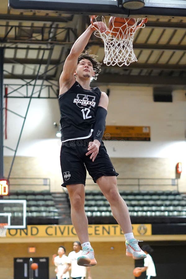 Basketball Player Dunking the Ball into the Hoop Editorial Image ...