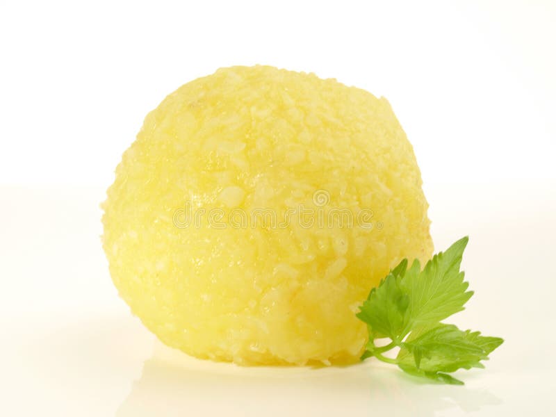 Batateira Isolada Em Fundo Branco Foto de Stock - Imagem de vegetariano ...