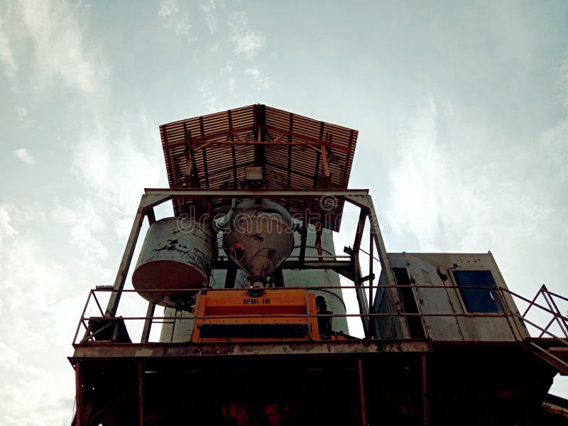 530 Batching Plant Photos - Free & Royalty-Free Stock Photos from ...