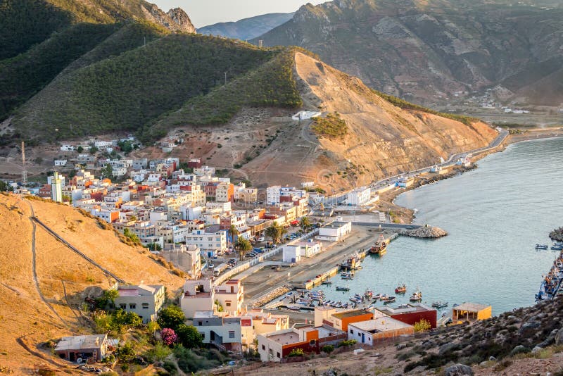 Bateau Sur Le Port De Jebha Image stock - Image du vieux, île: 124420833