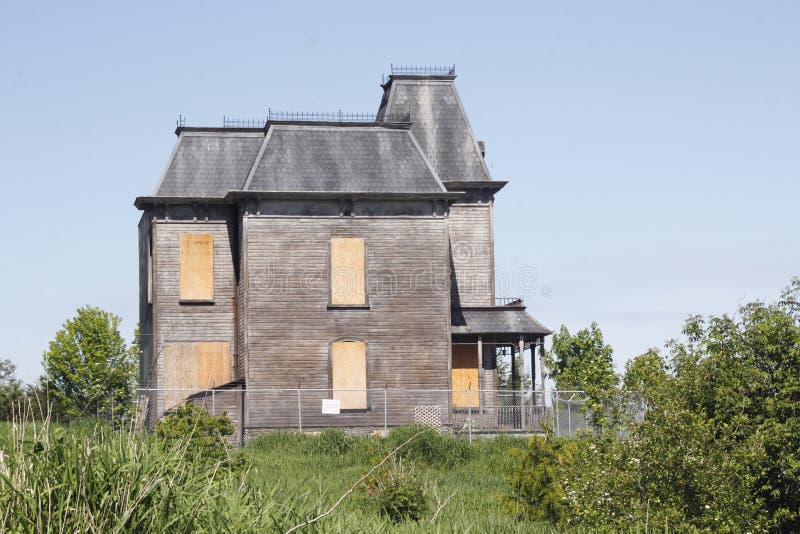 Bates Motel Television Set fotografía editorial. Imagen de edificio ...