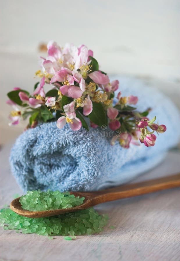 Bath Salt on Wooden Spoon, Flowers and Towel Stock Image - Image of ...