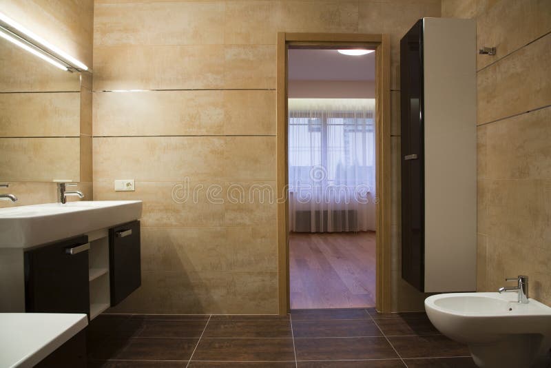 Bathroom stock image. Image of luxury, interior, mirror - 17886315