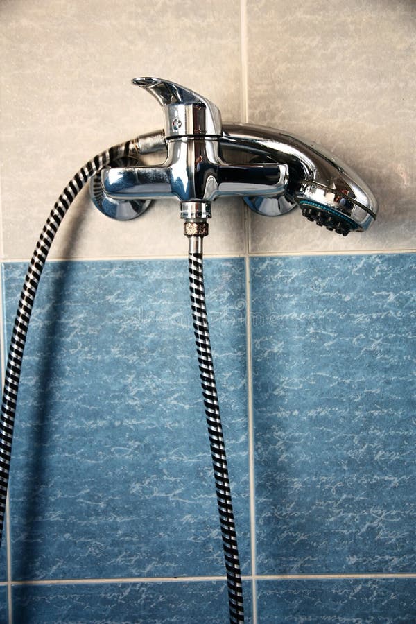 Bathroom Tab Picture. Image: 36090946