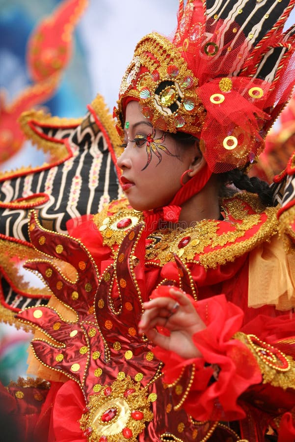 Batik Carnival editorial photography. Image of action - 31995637