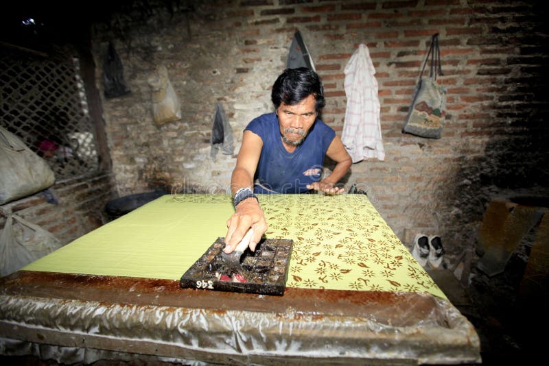 Making batik stamp editorial image. Image of making, indian - 31225990