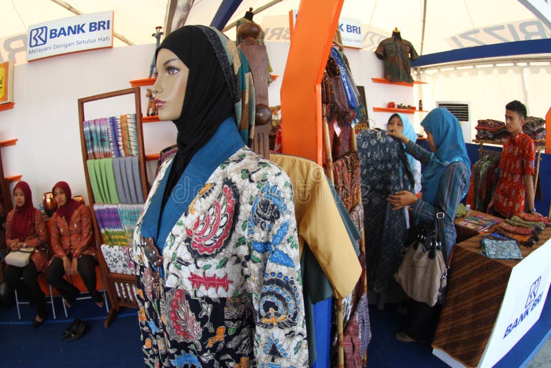 Batik market editorial stock image. Image of linen, garment - 31867569