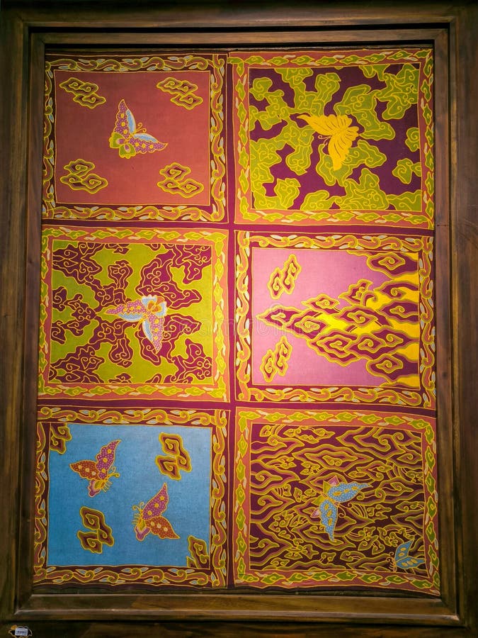 Batik Ornaments and Designs in the Batik Village of Trusmi Cirebon ...