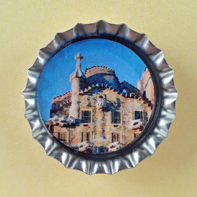 Batllo House in a Circle Frame. Barcelona, Catalonia, Spain Editorial ...