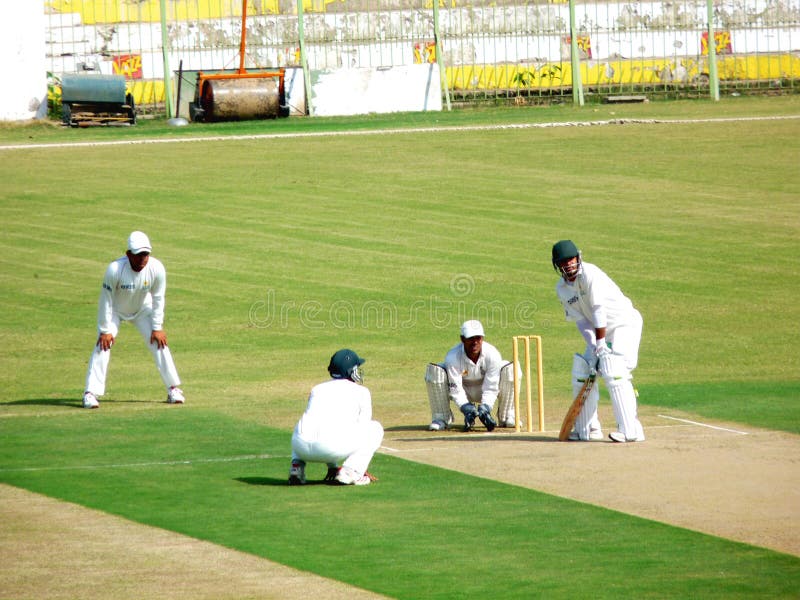 Batsman on Strike editorial stock photo. Image of bowling - 12111858