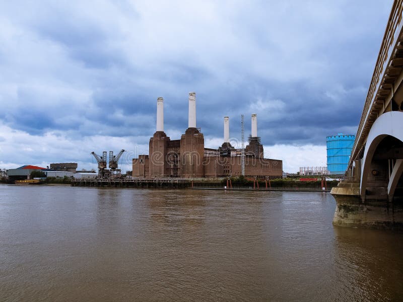 Battersea Power Station in London Stock Photo - Image of architecture ...