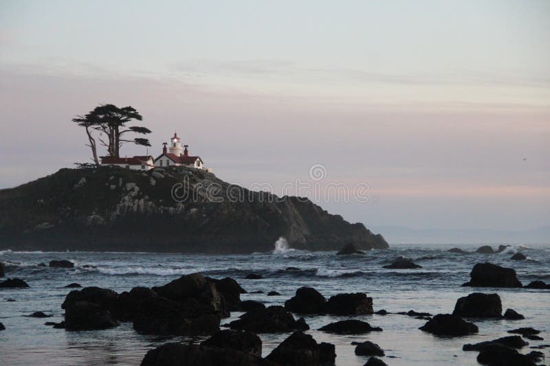 Battery Point Lighthouse High Tide View Stock Photo - Image of battery ...