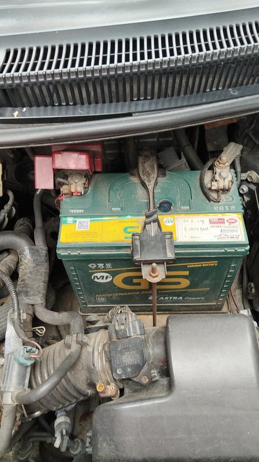 Battery Type for 2012 Toyota Yaris Vehicles with Maintenance-free ...