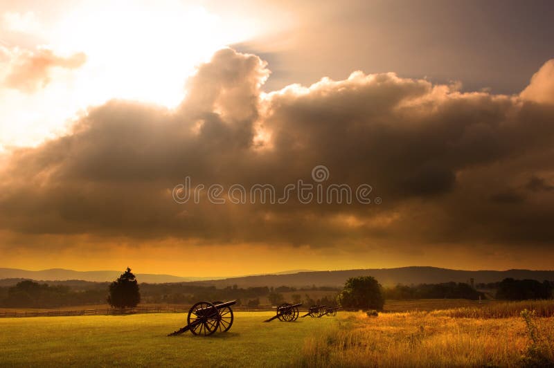 Battlefield Sunrise stock photo. Image of tourism, cannon - 2621486