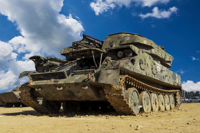 Battlefield Tanks and Technology. Military Technology. Wide Image for ...